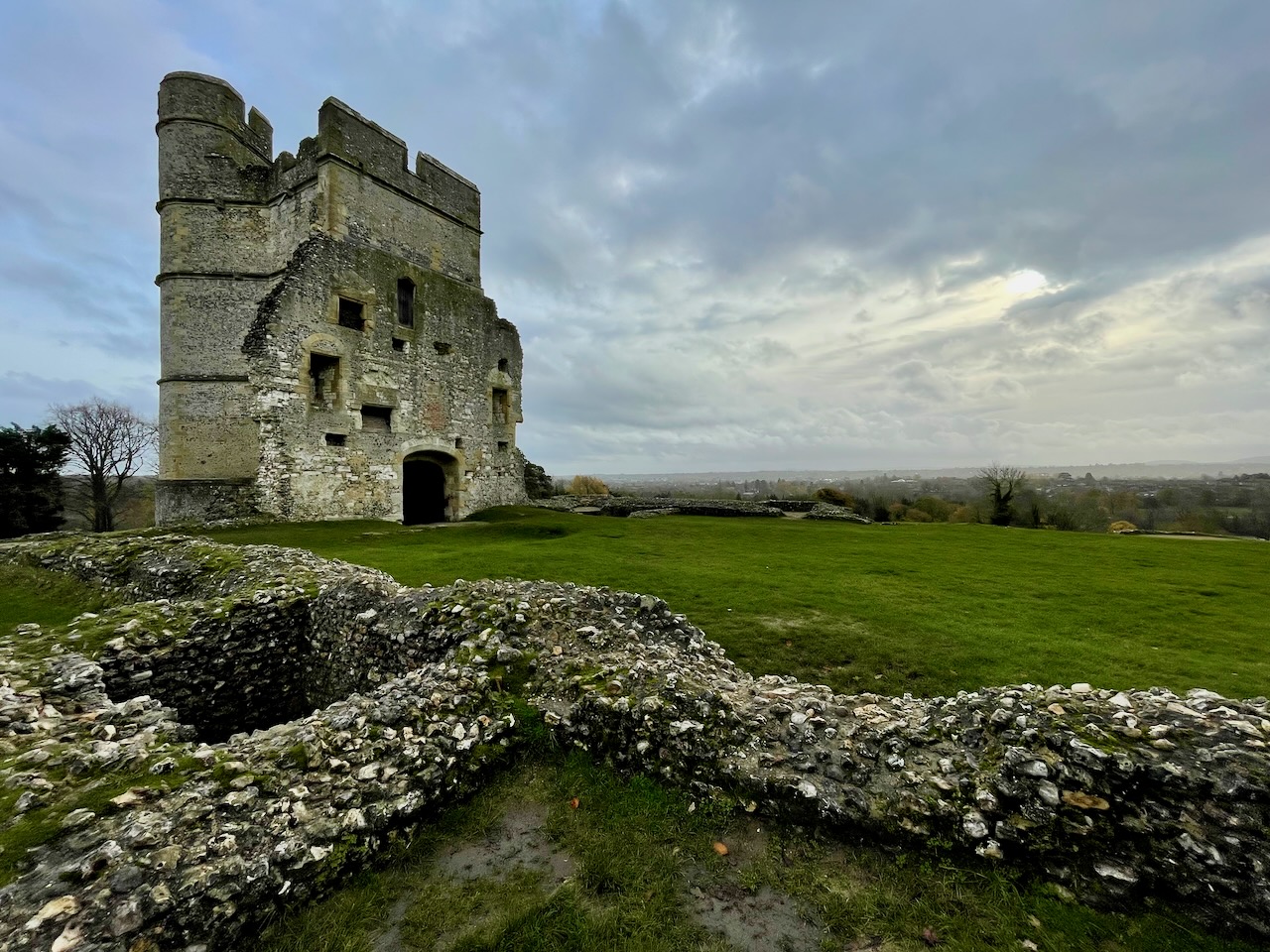 Donnington Castle is an excellent option for a dog walk in Berkshire